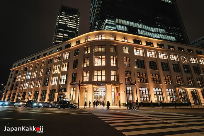 [รีวิว] WHITE KITTE ชมต้นคริสต์มาสยักษ์ ที่ห้าง KITTE Marunouchi